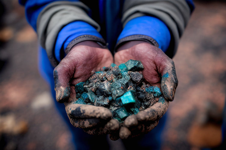 Uncovering the Hidden Gems: The Thrilling World of Crystal Mining ...
